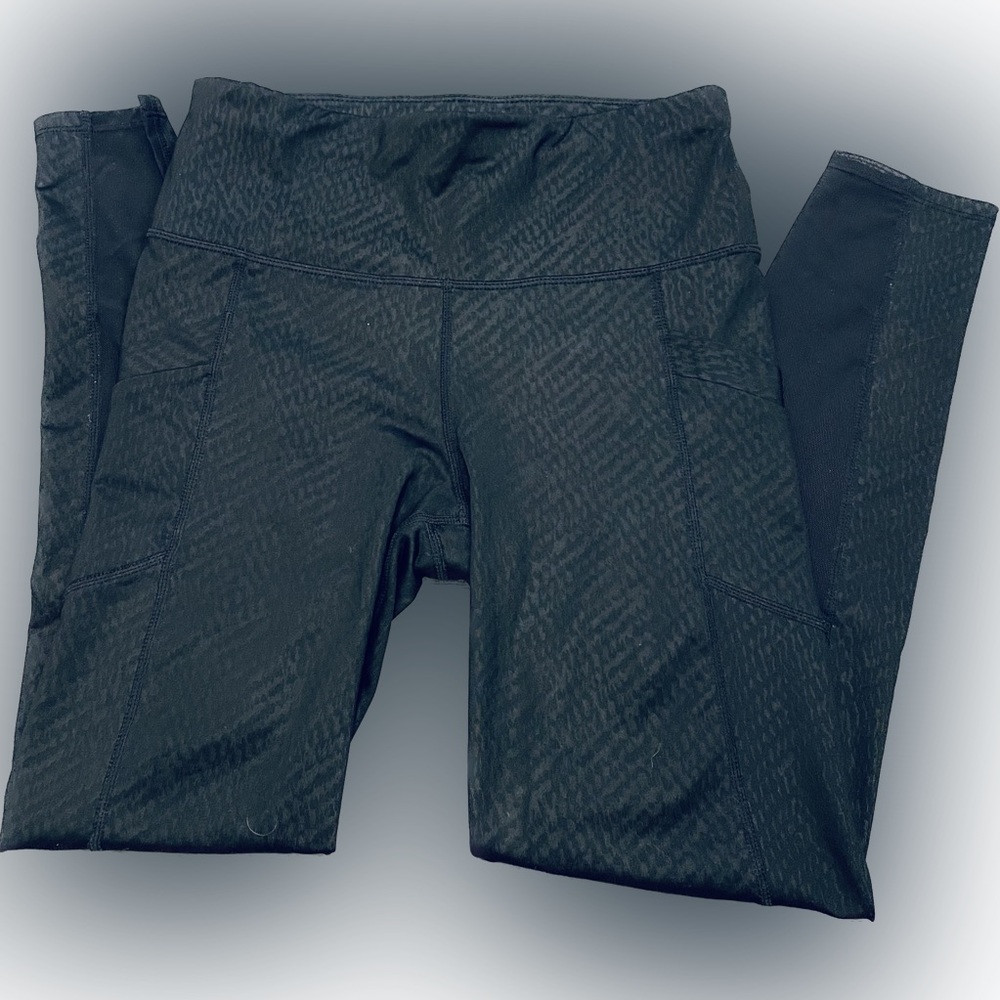 Joy Lab Black Workout Leggings With Side Pockets - Gem